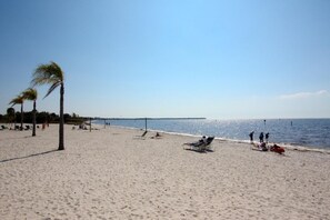 Apartamento, várias camas (615 Little Harbor) | Praia