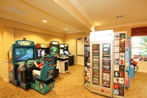 Apartamento, várias camas (4114 Vista Cay) | Sala de jogos