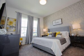 Casa, várias camas (240 Festival) | 4 quartos, Wi-fi grátis 