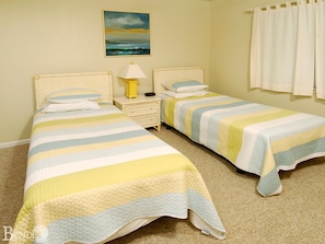 Apartamento em Condomínio Fechado, 2 quartos | 2 quartos, com decoração personalizada, com mobília individualizada 