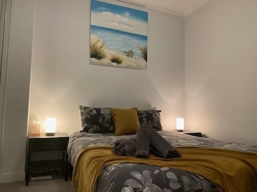 79 Close To Optus & Crown Rivervale Sleeps 2 - Perth