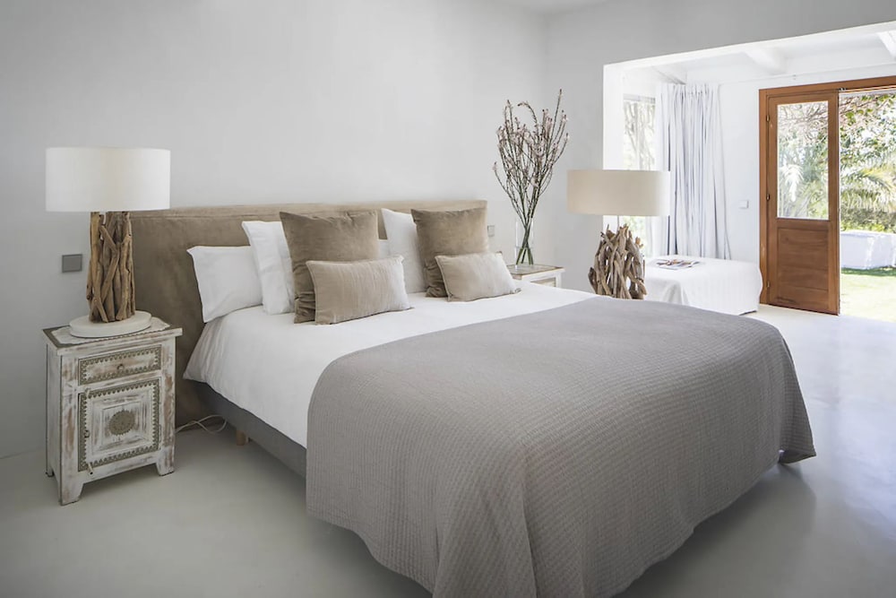 Luxury Villa In Ibiza With Pool, Ibiza Vacation Villa With Pool And View - Ibiza