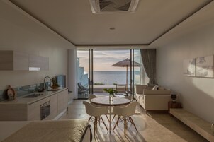 Penthouse 1 Bedroom Sea View Pool Suite | Terraço/pátio