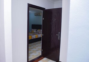 Entrada (vista interior)
