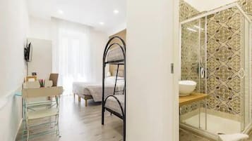 Quarto Familiar (Narciso) | Roupa de alta qualidade, edredões de penas