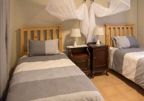 Casa de Campo de Luxo | Secretária adequada para computadores portáteis, Wi-fi grátis