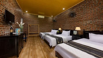 Bangalô panorâmico, 1 quarto | 1 quarto, roupas de cama antialérgicas, escrivaninha