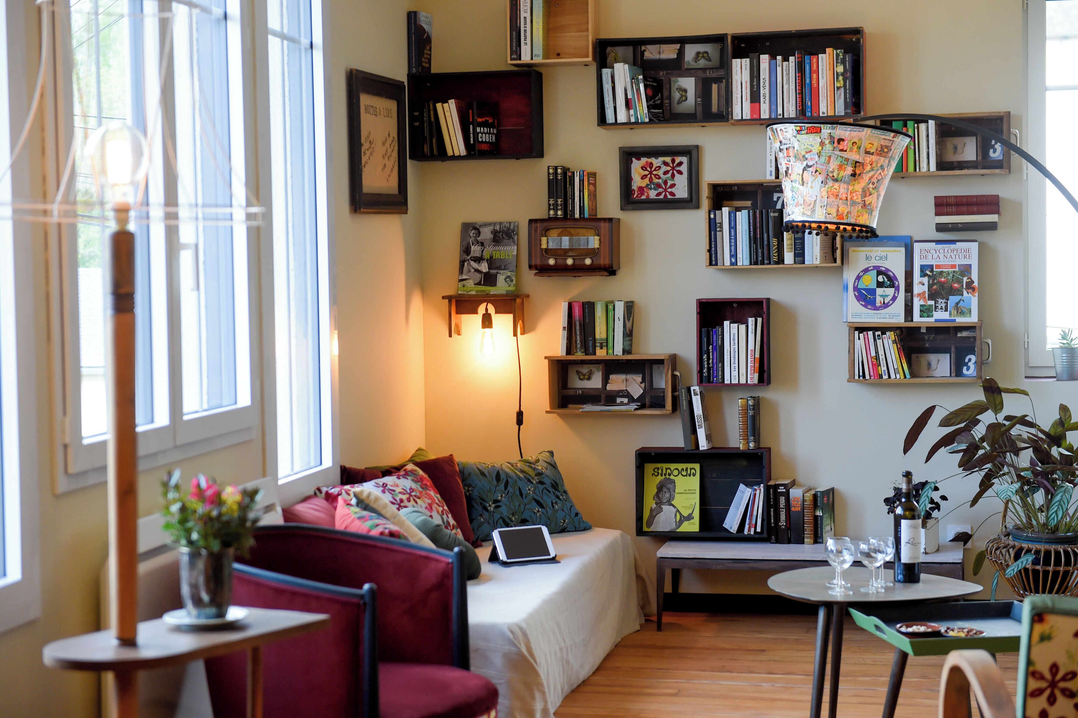 Quarto | Área de estar | TV de tela plana