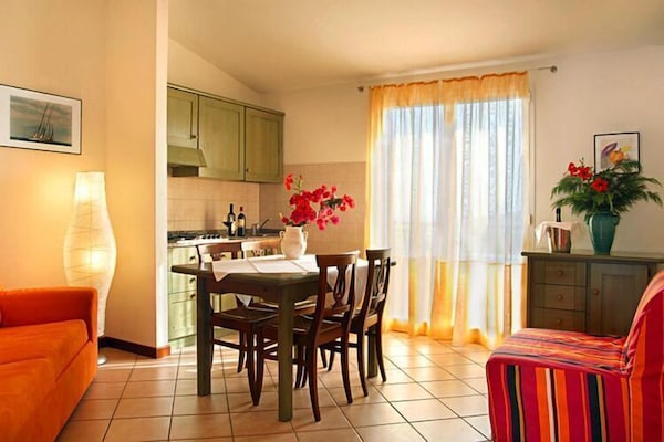 Appartement In Der Ferienanlage Villa Giada In Imperia - Imperia