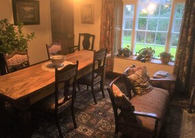 Café da manhã inglês grátis todos os dias