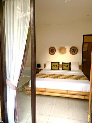 Quarto Duplo Standard, 1 cama queen-size | Wi-fi grátis, roupa de cama fornecida