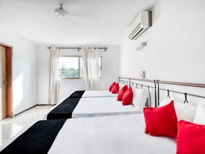 Escrivaninha, Wi-Fi de cortesia, roupa de cama