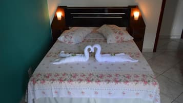 Frigobar, Wi-Fi de cortesia, roupa de cama