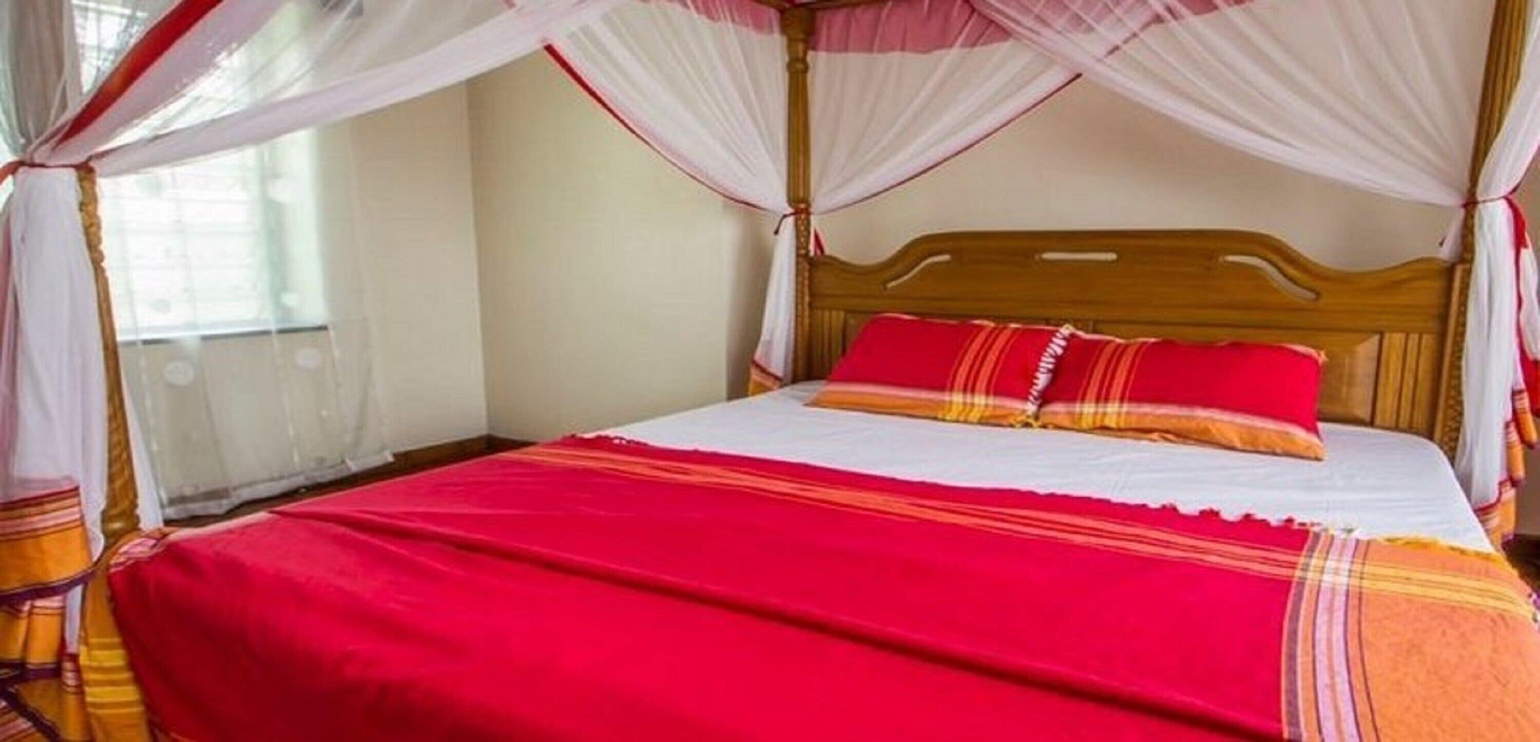 Casa, 4 quartos | Roupas de cama premium