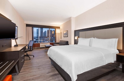 Holiday Inn Express & Suites Jersey City - Holland Tunnel by IHG