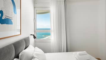 Apartamento, 3 quartos | Interior