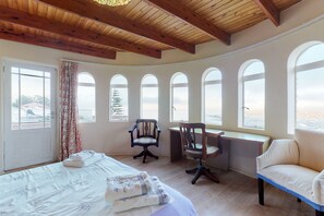 Apartamento clássico | 4 quartos, ferros/tábuas de passar roupa, berços grátis