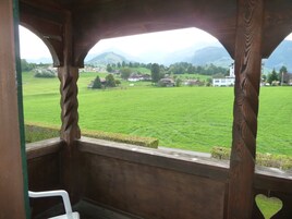 Quarto Duplo, vista para a montanha | Vista para o jardim