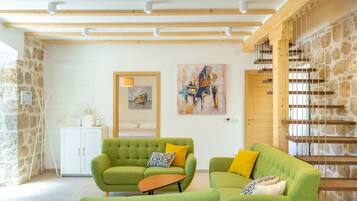 Villa (4 Bedrooms) | Sala | TV de ecrã plano