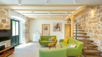 Villa (4 Bedrooms) | Sala | TV de ecrã plano