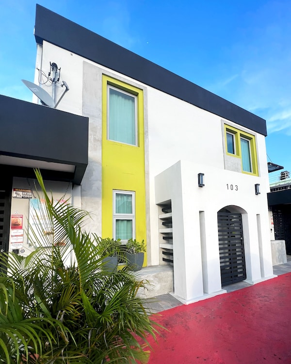 Tapia Haus 103 - San Juan