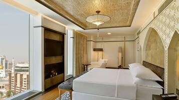 Suíte presidencial, 1 cama de casal | Roupas de cama antialérgicas, frigobar, cofres nos quartos, escrivaninha