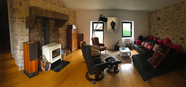 Het Charmante Huis En Zijn 2 Duiven - Occitanie