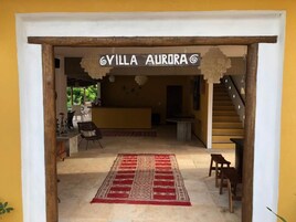 Entrada (vista interior)