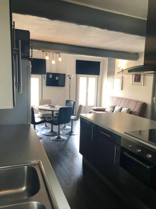 Homerez - Wohnung 350 M Vom Strand Entfernt Für 4 Pers. Mit Terrasse Und Balkon - Saintes-Maries-de-la-Mer