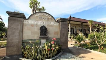 Entrada do alojamento