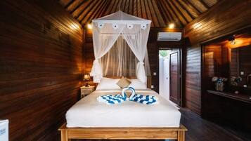 Quarto Tradicional (Dodol Hut) | Minibar, cofre no quarto, com decoração personalizada