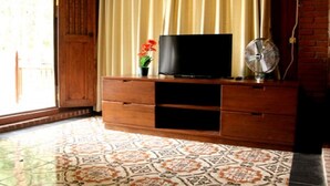 Casa, 3 quartos | Televisão