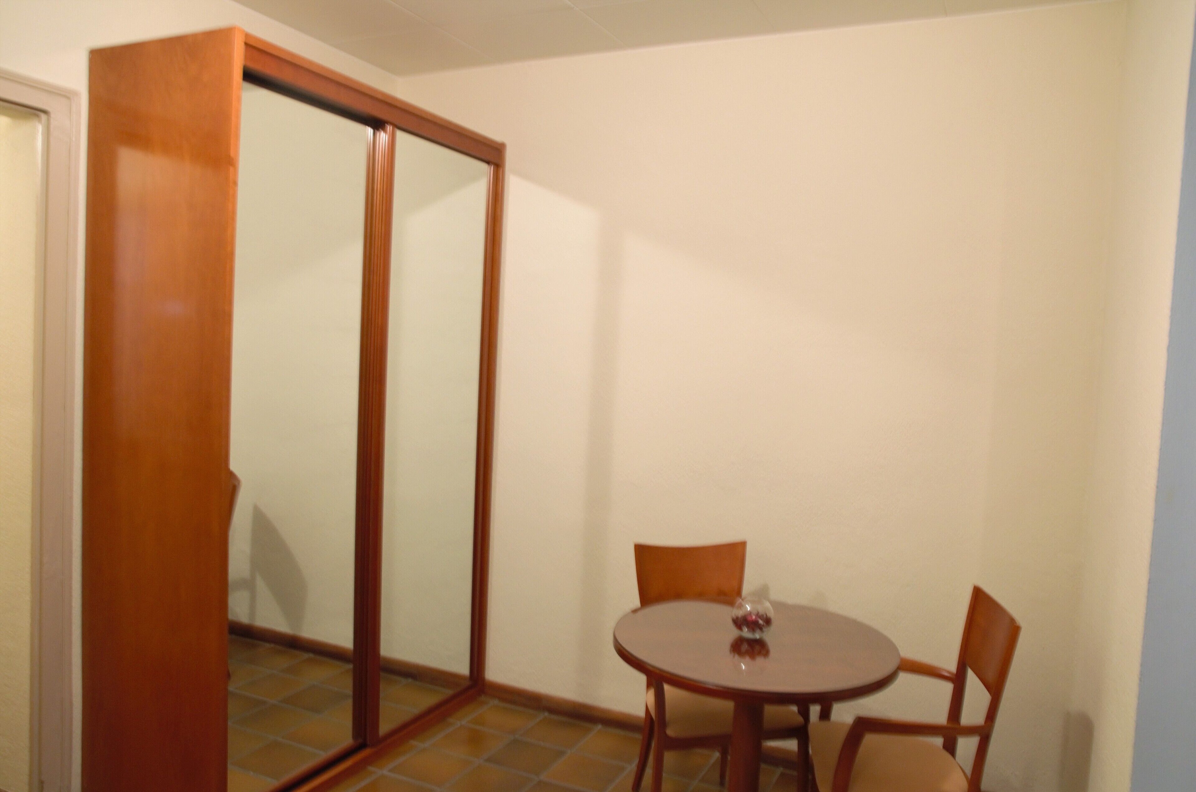 Quarto duplo superior | Berços (sobretaxa), Wi-Fi de cortesia, roupa de cama