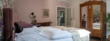 Apartamento (3) | 1 quarto, edredões de penas, secretária, quartos insonorizados