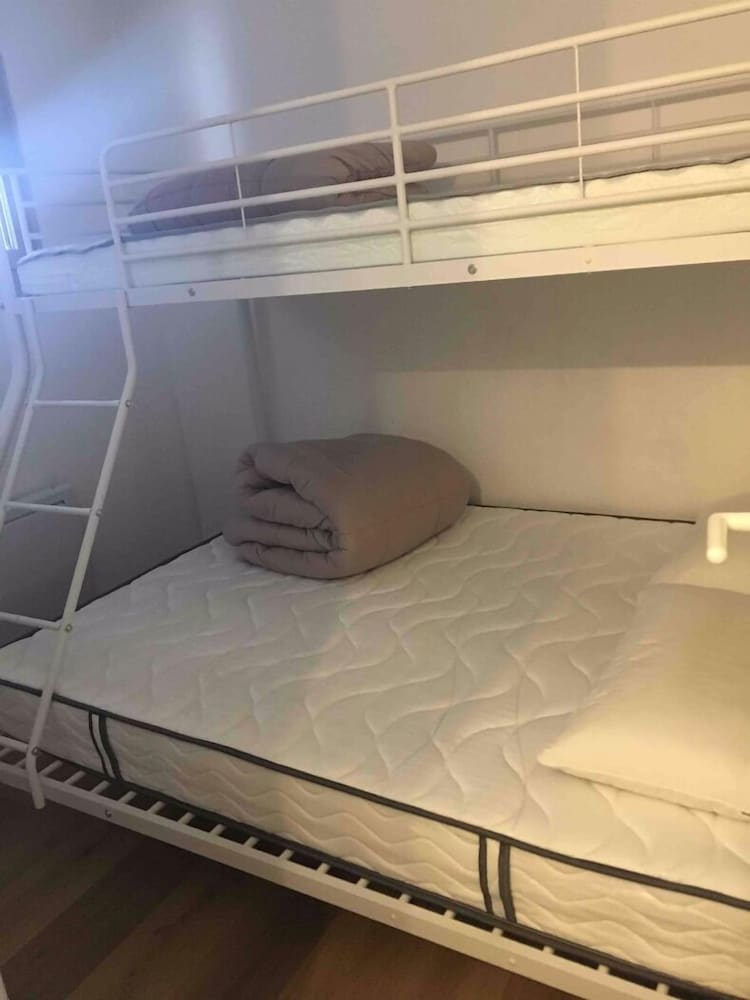 T2, 25m2 Au Pied Des Pistes Et Commerces-parking Couvert - Le Bourg-d'Oisans