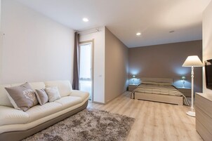 Suite-Estúdio Júnior | Minibar, secretária, secretária adequada para computadores portáteis