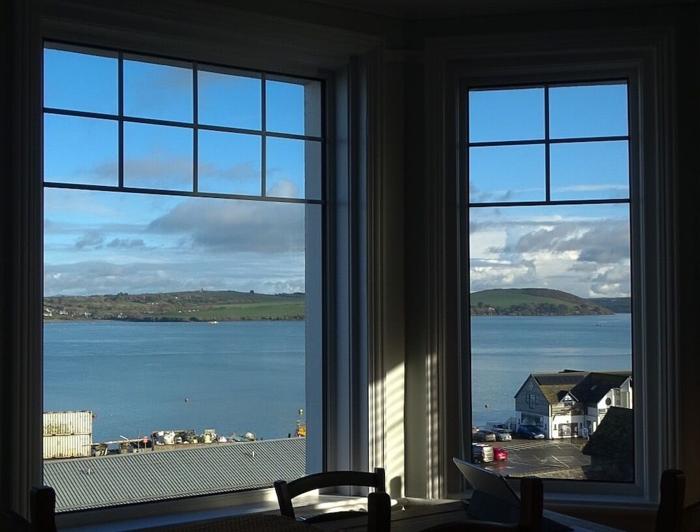 No.1 Exbury, First Floor Home With Amazing Views - Padstow