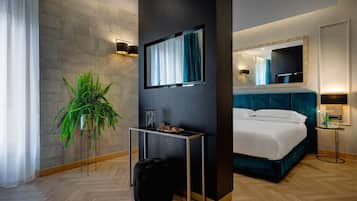 Quarto Duplo Superior | Minibar, cofre no quarto, quartos insonorizados, ferro/tábua de engomar