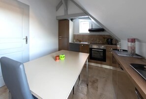 Apartamento conforto (Cajarc) | Cozinha privada