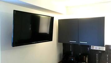 TV