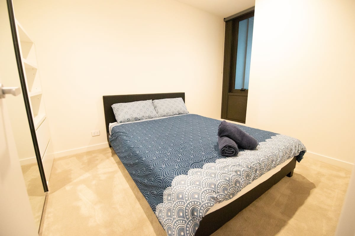 Apartamento urbano, 1 quarto | Wi-Fi de cortesia, roupa de cama