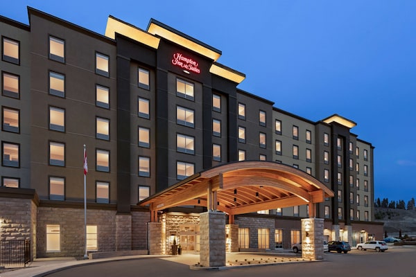 Hampton Inn & Suites By Hilton Kelowna Airport - Kelowna