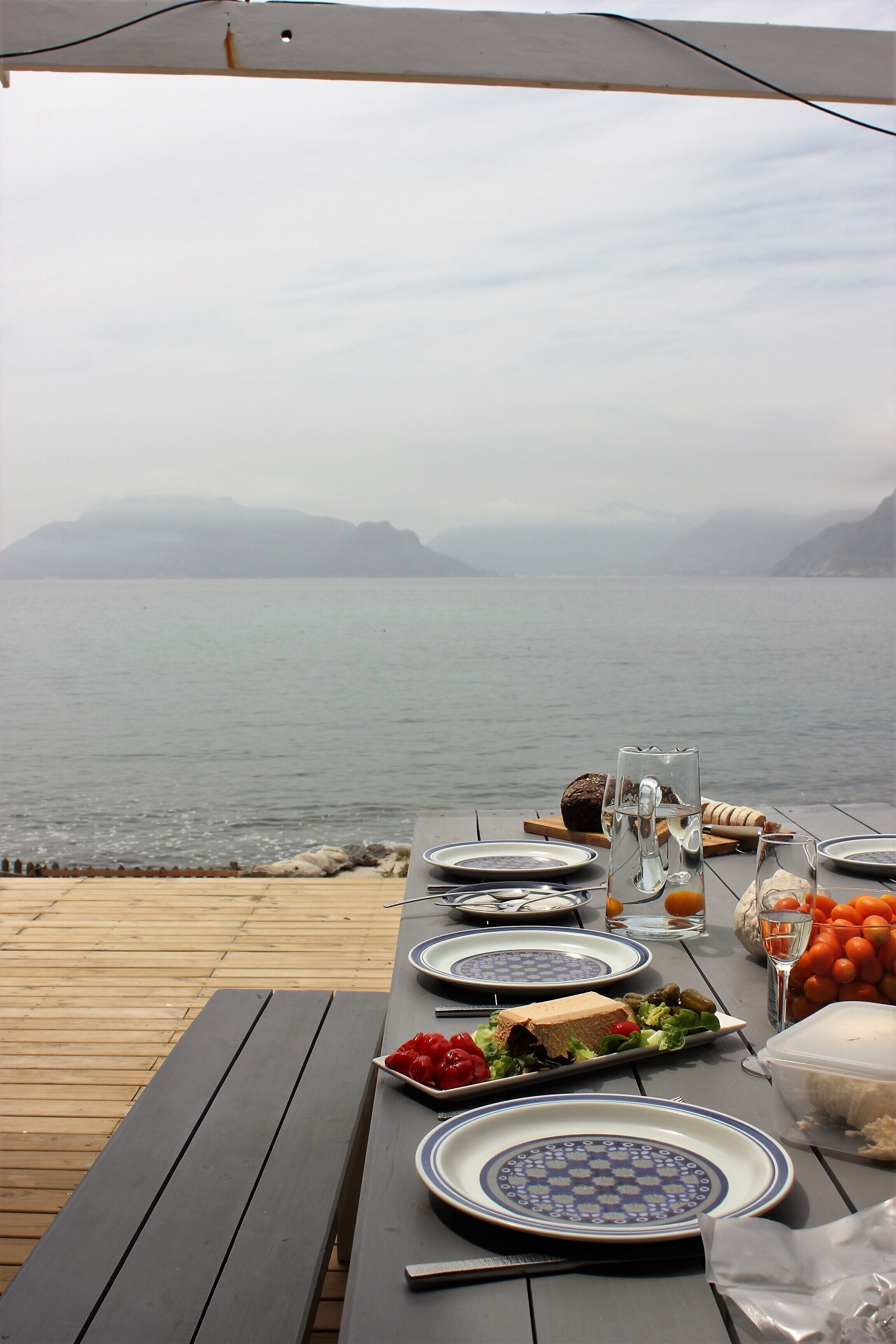 Vista para praia/oceano