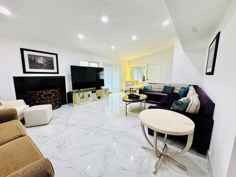 Enorm, Hus, Lv Strip, Lvcc, Konvention, Boka Nu, Stor Värd, Sale, Nye, 4bdr, Bäst - Las Vegas