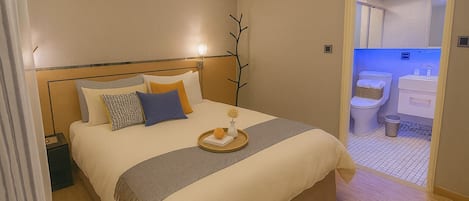 Quarto casal econômico | Frigobar, cortinas blackout, quartos à prova de som, Wi-Fi de cortesia