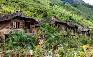 Bangalô família, lareira, vista para a montanha | Fachada da propriedade