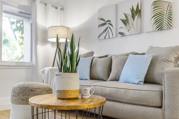 Alani Bay Premium Condos - Fort Lauderdale