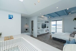 Quarto Duplo Lua de Mel, vista para o oceano | Com mobília individualizada, cortinas/cortinados opacos