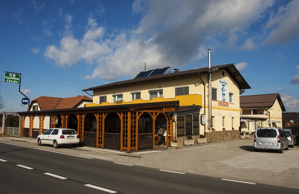 Guesthouse ČElan - Slovenia