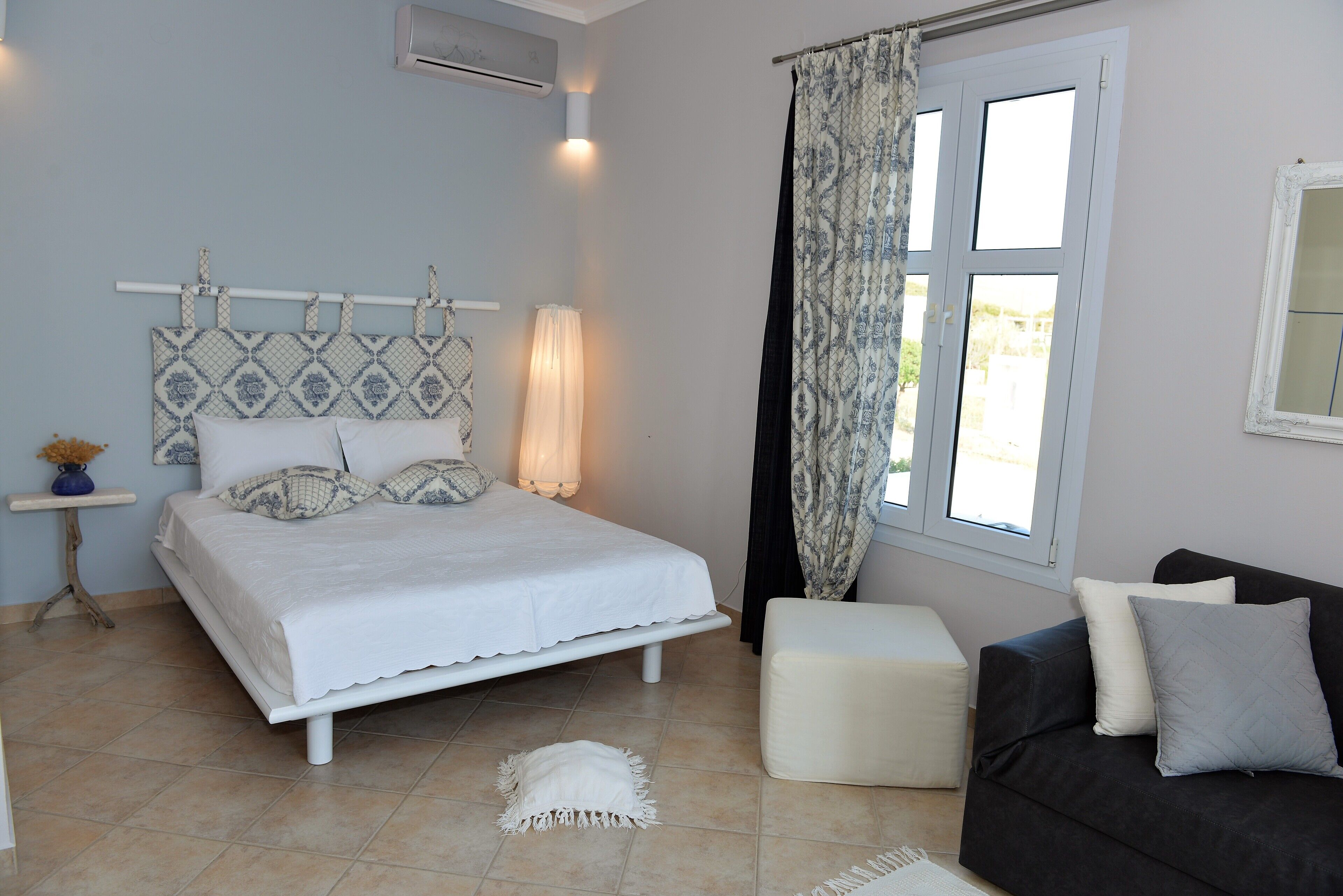 10 Best Luxury Villas In Milos, Greece - Updated 2024 | Trip101